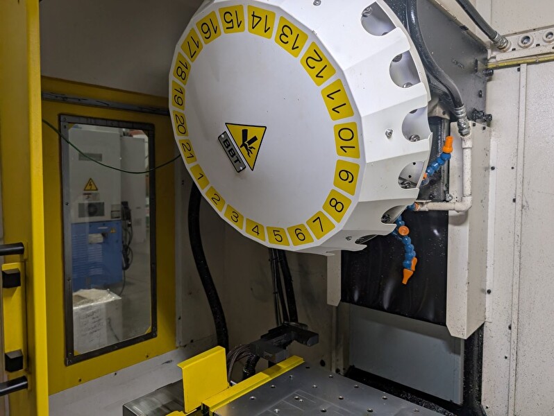 Used 2018 Fanuc Robo Drill a-D21L-iB5