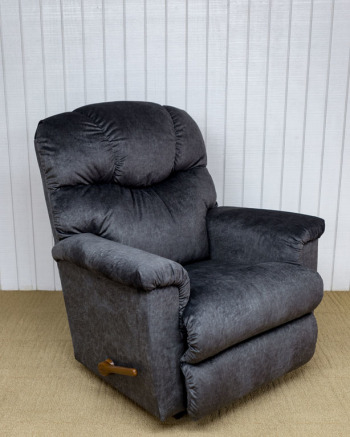 Recliners | Olson's Furniture