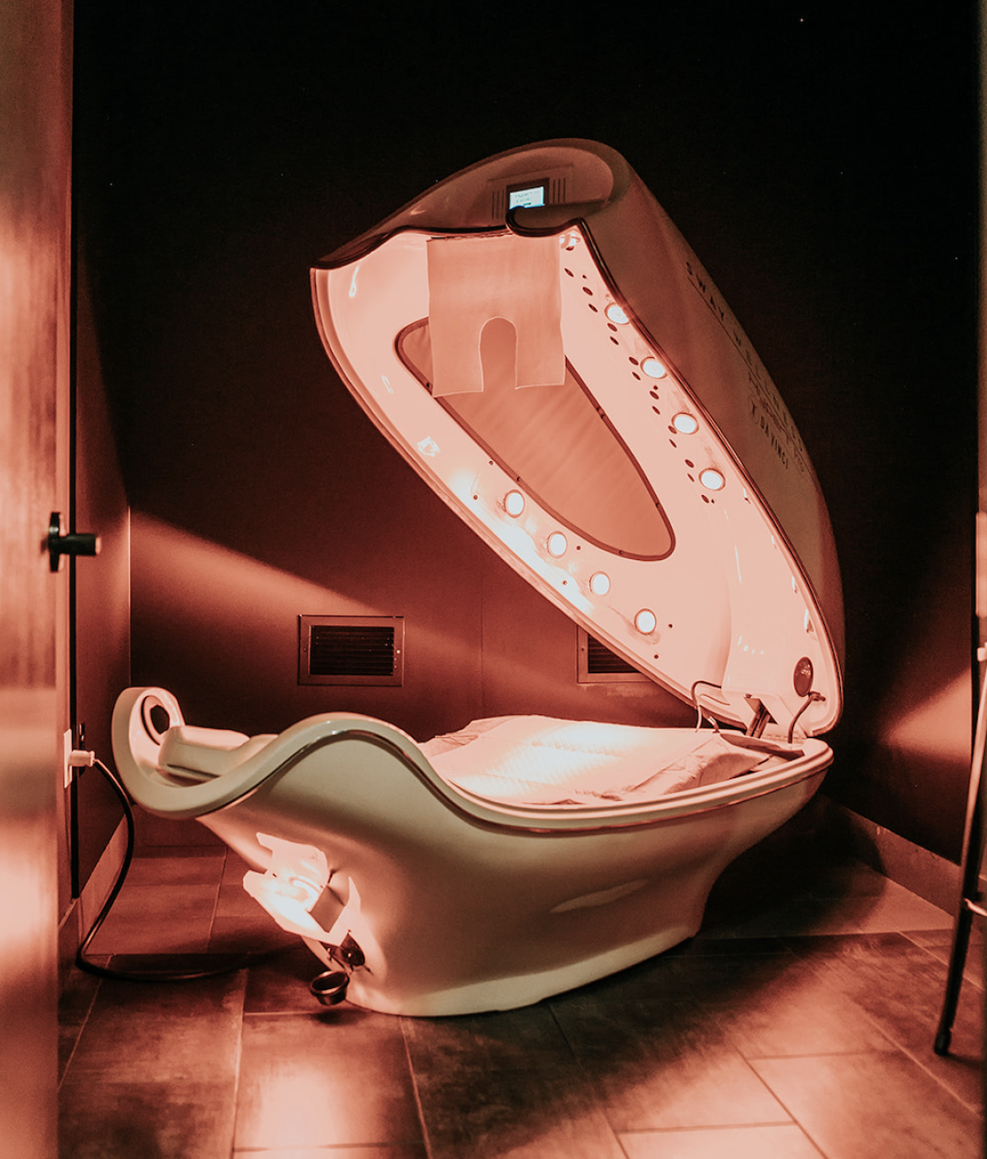 Organic Spray Tanning Austin | Organic Bronze Airbrush Tanning