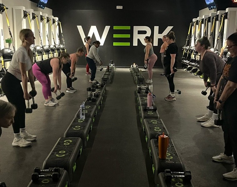 Lifting Weights vs Cardio: What Really Improves Longevity